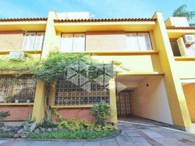 Oferta Imperdível Casa com 03 dormitórios