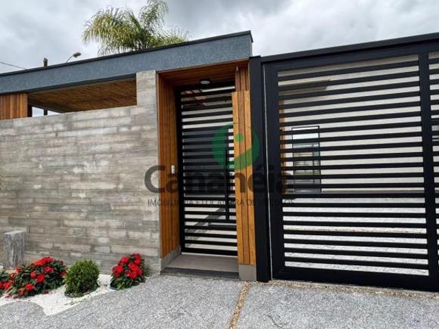 OFERTA IMPERDÍVEL Novo conceito no mercado imobiliário de Cananéia pronta para morar na Av. Pint