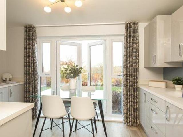 Off Leechpool Way, Yate, Bristol, 2 Bedroom Semi detached