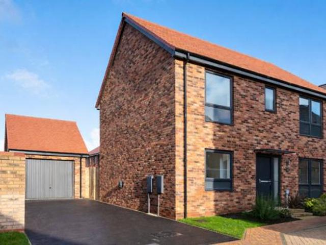 Off Watling Street,whitehouse Park,4 Bedroom Detached