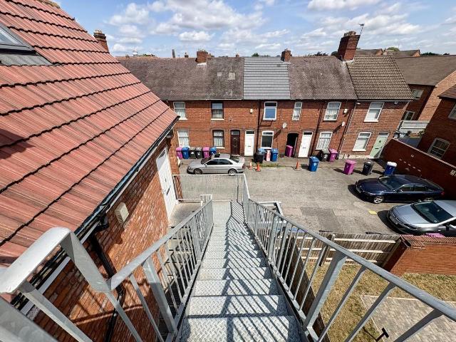 Offa Street, Tamworth B79, 1 bed flat to rent, £600 pcm | PrimeLocation