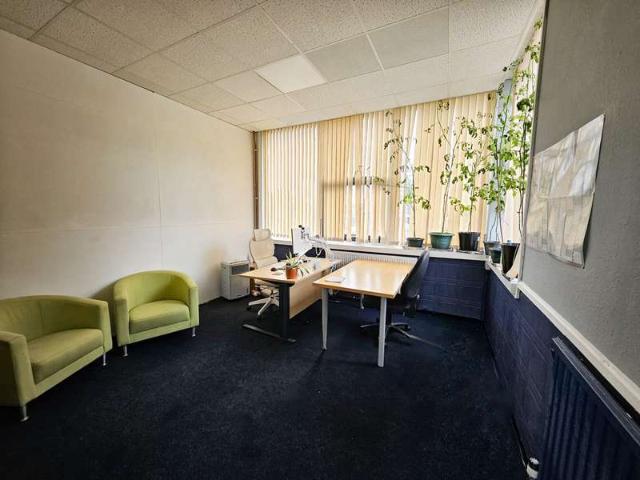Office Commercial