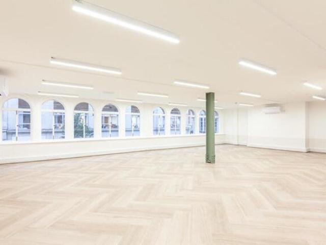 Office Camden London 100457694