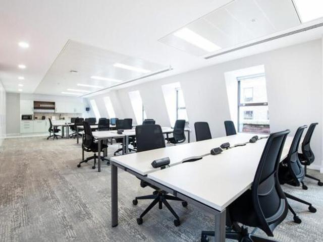 Office Camden London LS101599423