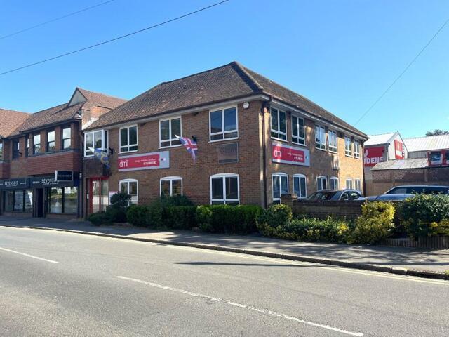 Office Chalfont St. Peter Buckinghamshire LS101674867