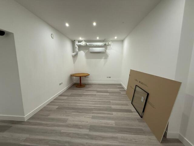 Office Barnet Great London 103485664