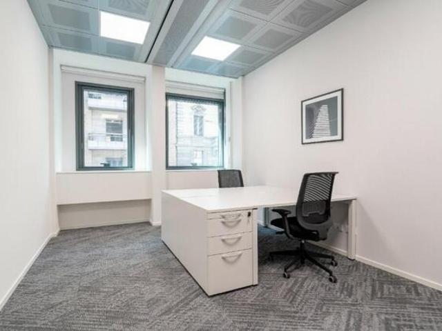 Office Birmingham West Midlands 101328557