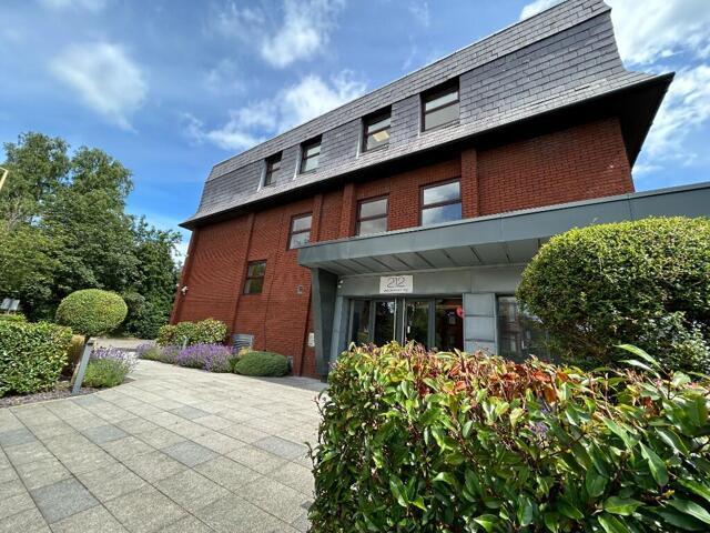 Office Greater Manchester 101589115