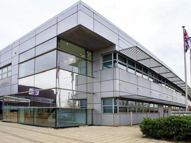 Office Dagenham Great London LS99567112