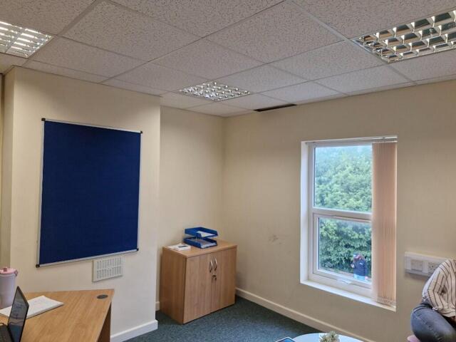 Office For Rent Cannock Staffordshire 1000 ELS99329949