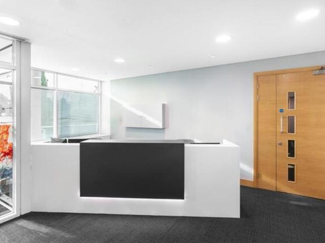 Office For Rent Luton Bedfordshire 699 ES100315321