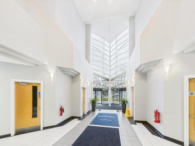 Office For Rent Newcastle Under Lyme Staffordshire 5917 ES99883614