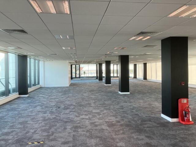 Office For Rent Surrey Great London 21666 ES101745536