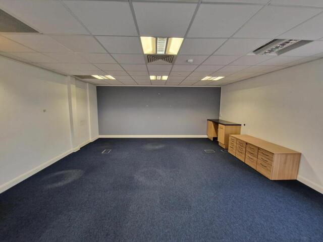 Office For Rent Wakefield West Yorkshire 1117 ES101086764
