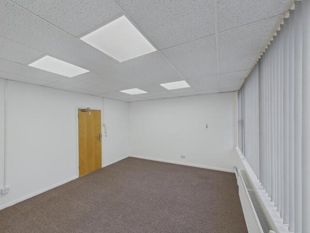 Office For Rent Winsford Cheshire 300 ES101086786