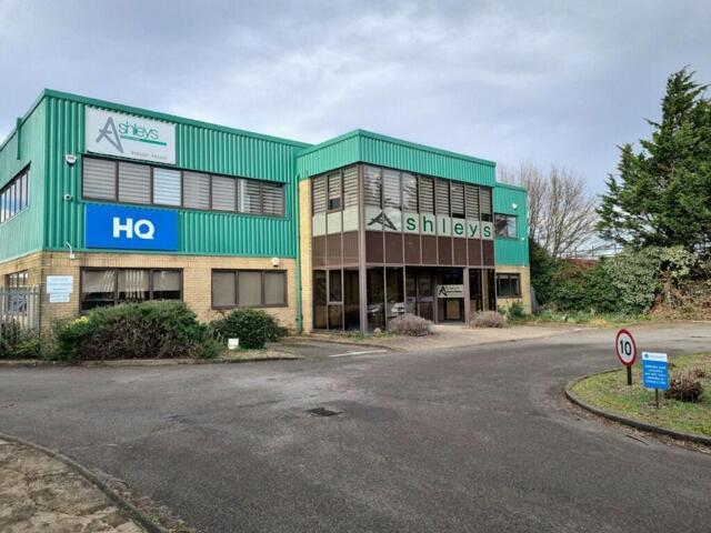Office Hitchin Hertfordshire LS99944855