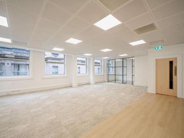 Office London London 100334520