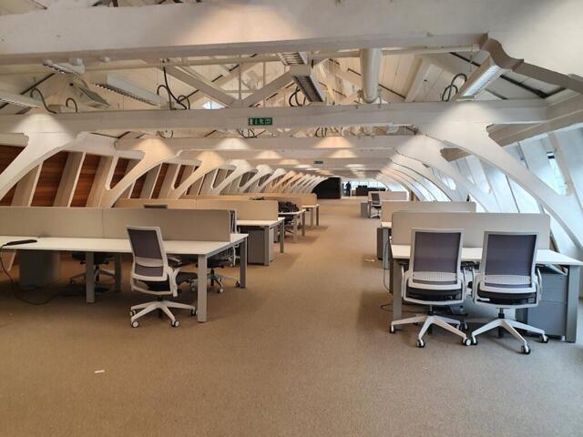 Office London London LS101091636
