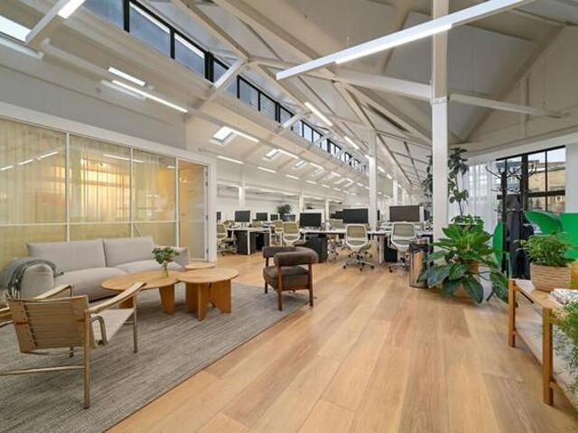 Office Londres London 101745592