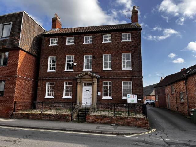 Office Nottinghamshire Nottinghamshire LS101678211