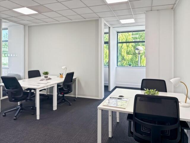 Office Surrey Great London 100217757