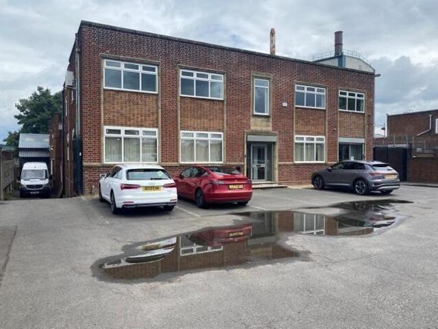 Office Wolverhampton West Midlands 101382796