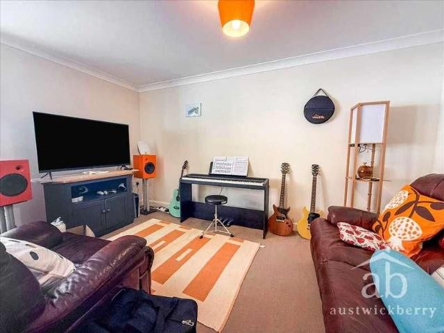 Offord Close, Ipswich, IP5