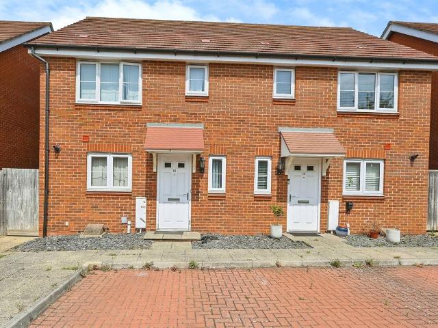Offord Grove, Watford WD25, 3 bed property to rent, £2,350 pcm | PrimeLocation