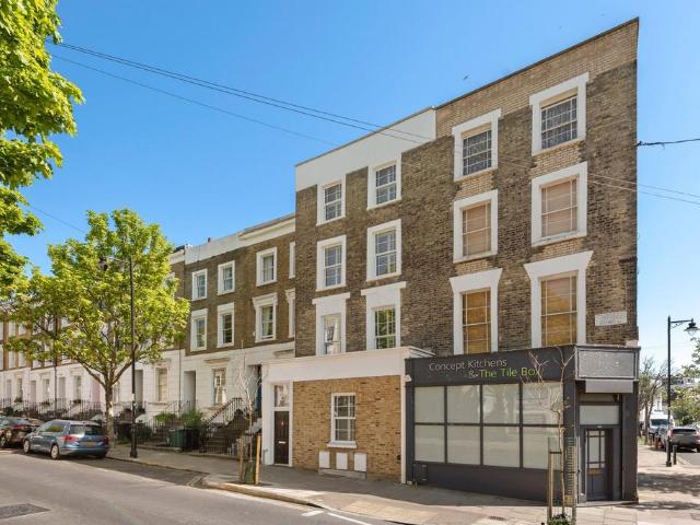 Offord Road, Barnsbury, Islington. Flat to rent £2,250 pcm £519 pw