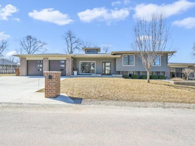 Okoboji Blvd, West Okoboji, Home For Sale