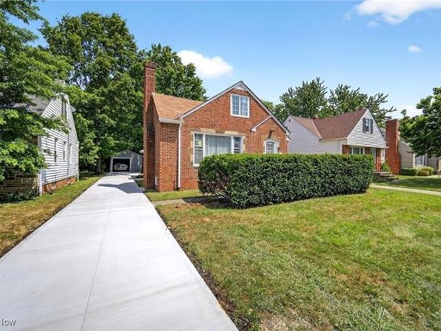 Okalona Rd, South Euclid, Home For Sale
