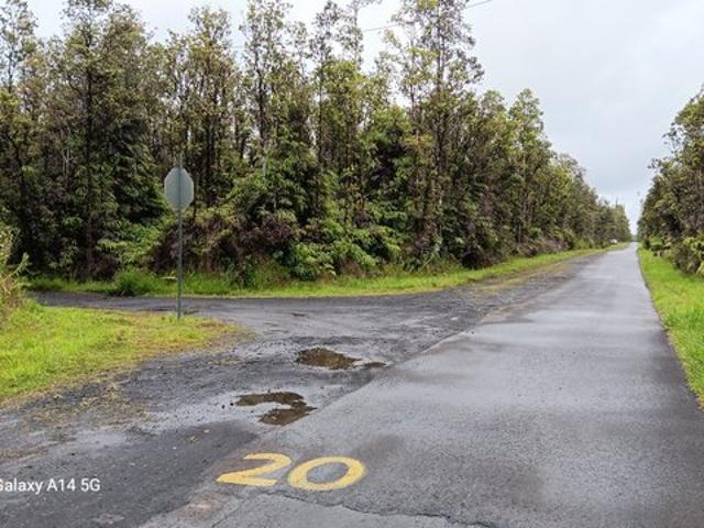 Ohia Ave, Mountain View, HI 96771