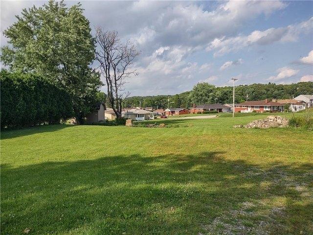 Ohio Ave, Jeannette, PA 15644