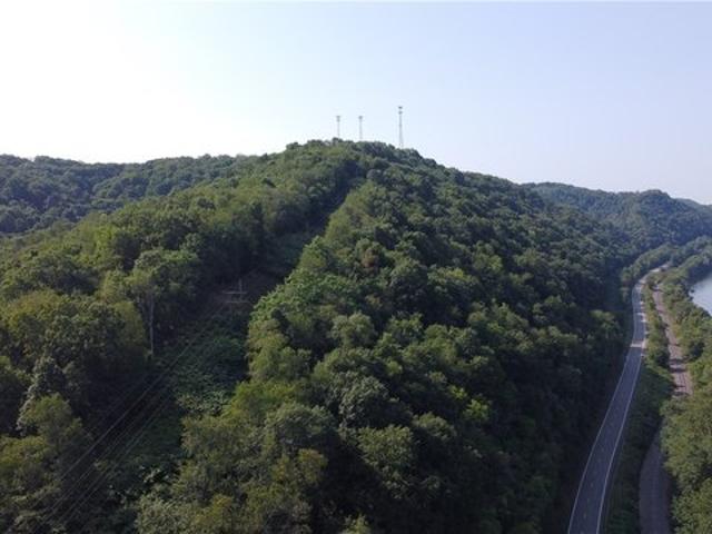 Ohio River Blvd, New Cumberland, WV 26047