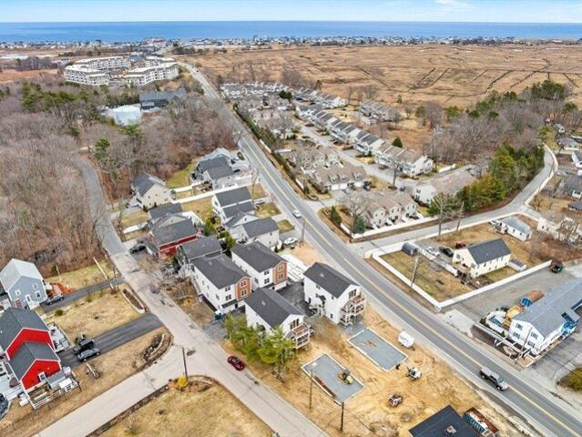 Old County Rd Unit,salisbury, Condo For Sale
