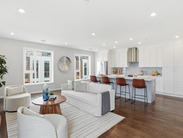 Old Colony Ave Apt,boston, Condo For Sale