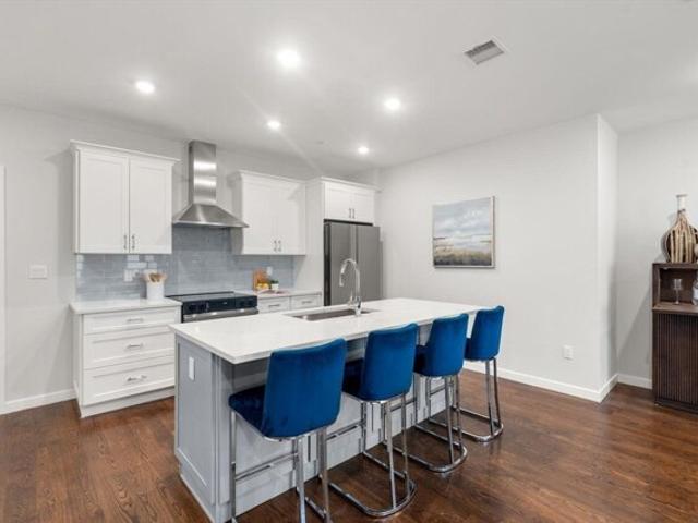 Old Colony Ave Apt,boston, Condo For Sale