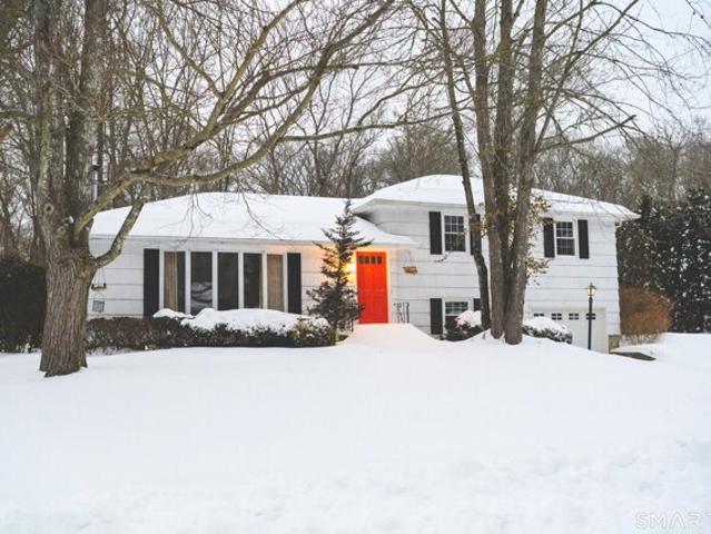 Old Colony Rd, North Stonington, Home For Sale