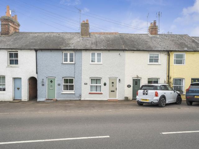 Old Common Road, Chorleywood, Rickmansworth WD3, 2 bed flat to rent, £1,750 pcm | PrimeLocation