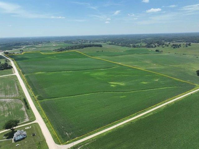Old Cass Rd and 145th St, Anamosa, IA 52205