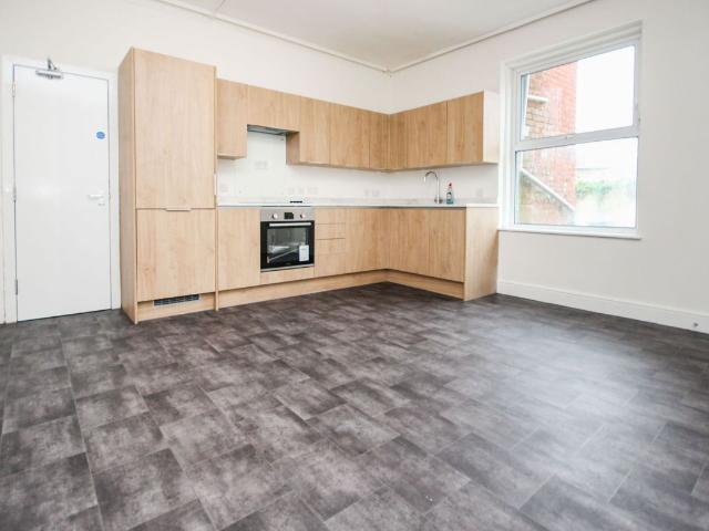 Old Christchurch Road, Bournemouth BH1, 3 bed property to rent, £1,650 pcm | PrimeLocation