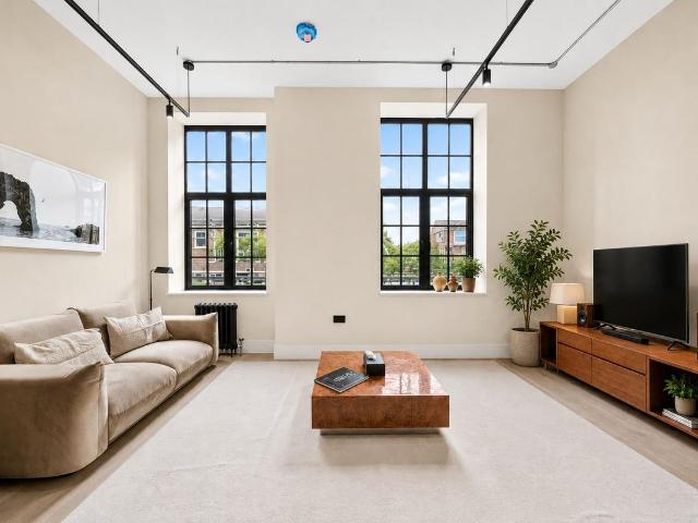 Old Clothing Factory, London Fields, Hackney E9, 1 bed flat to rent, £3,000 pcm | PrimeLocation