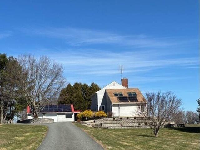 Old Albany Rd, Greenfield, Home For Sale