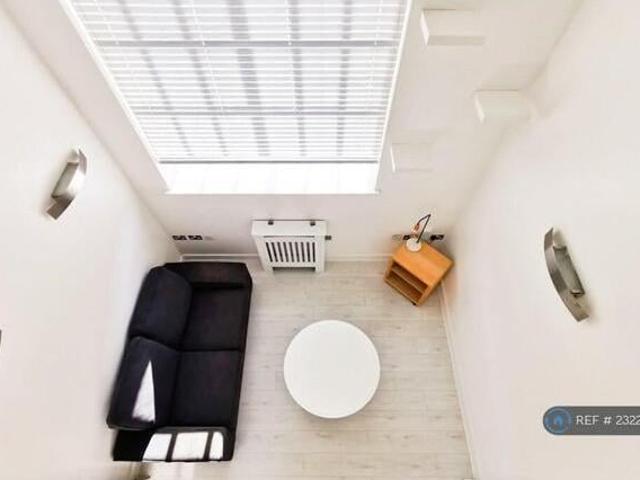 Old Arts College, Newport, 1 Bedroom Flat