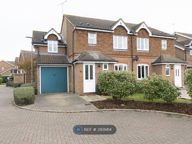 Old Bourne, Didcot OX11, 4 bed semi detached house to rent, £2,300 pcm | PrimeLocation
