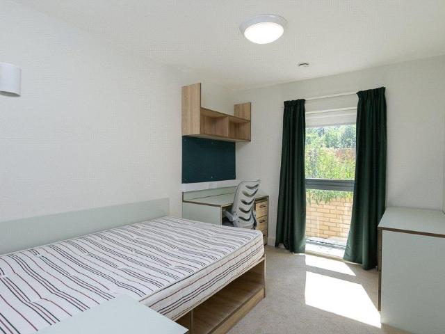 Old Bakery Yard, Jews Lane, Bath. 1 bed apartment to rent £1,062 pcm £245 pw