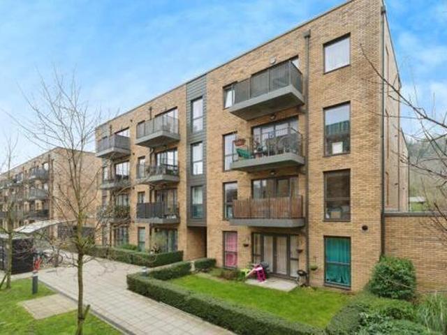 Old Barn Lane, Kenley, 1 Bedroom Flat