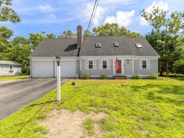 Old Barnstable Rd, Waquoit, Home For Sale