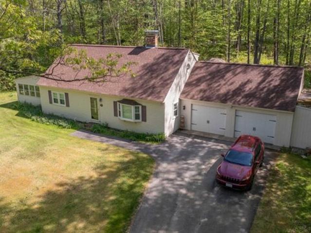 Old Bennington Rd, Greenfield, Home For Sale