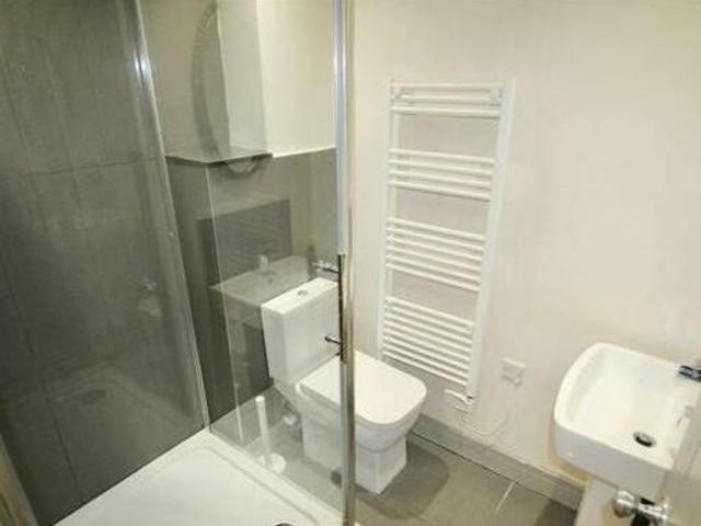Old Brickyard, Nottingham, 2 Bedroom Flat
